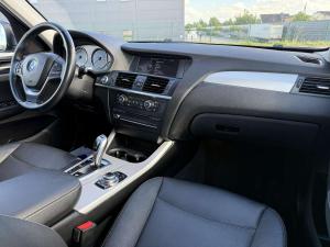 Black BMW X3 2012 in Vilnius, with an engine capacity of 2.99 L and mileage of 275 thousand km for 10399 €, photo 12 on AUTOMOTO.COM.LV
