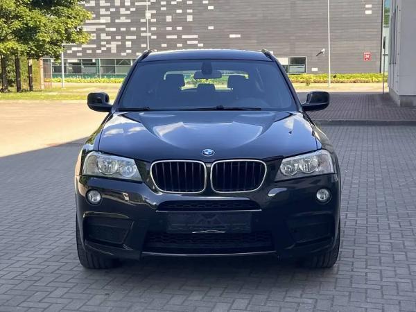 Black BMW X3 2012 in Jelgava, with an engine capacity of 2.00 L and mileage of 249 thousand km for 9790 €, photo 2 on AUTOMOTO.COM.LV