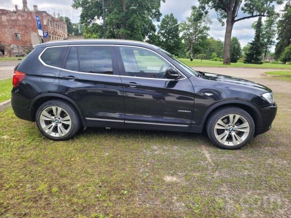 Black BMW X3 2012 in Gulbene, with an engine capacity of 2.00 L and mileage of 258 thousand km for 13500 €, photo 4 on AUTOMOTO.COM.LV