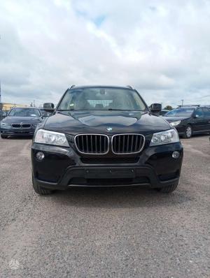 Black BMW X3 2012 in Kaunas, with an engine capacity of 2.00 L and mileage of 290 thousand km for 6500 €, photo 3 on AUTOMOTO.COM.LV