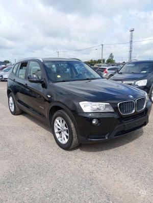 Black BMW X3 2012 in Kaunas, with an engine capacity of 2.00 L and mileage of 290 thousand km for 6500 €, photo 4 on AUTOMOTO.COM.LV