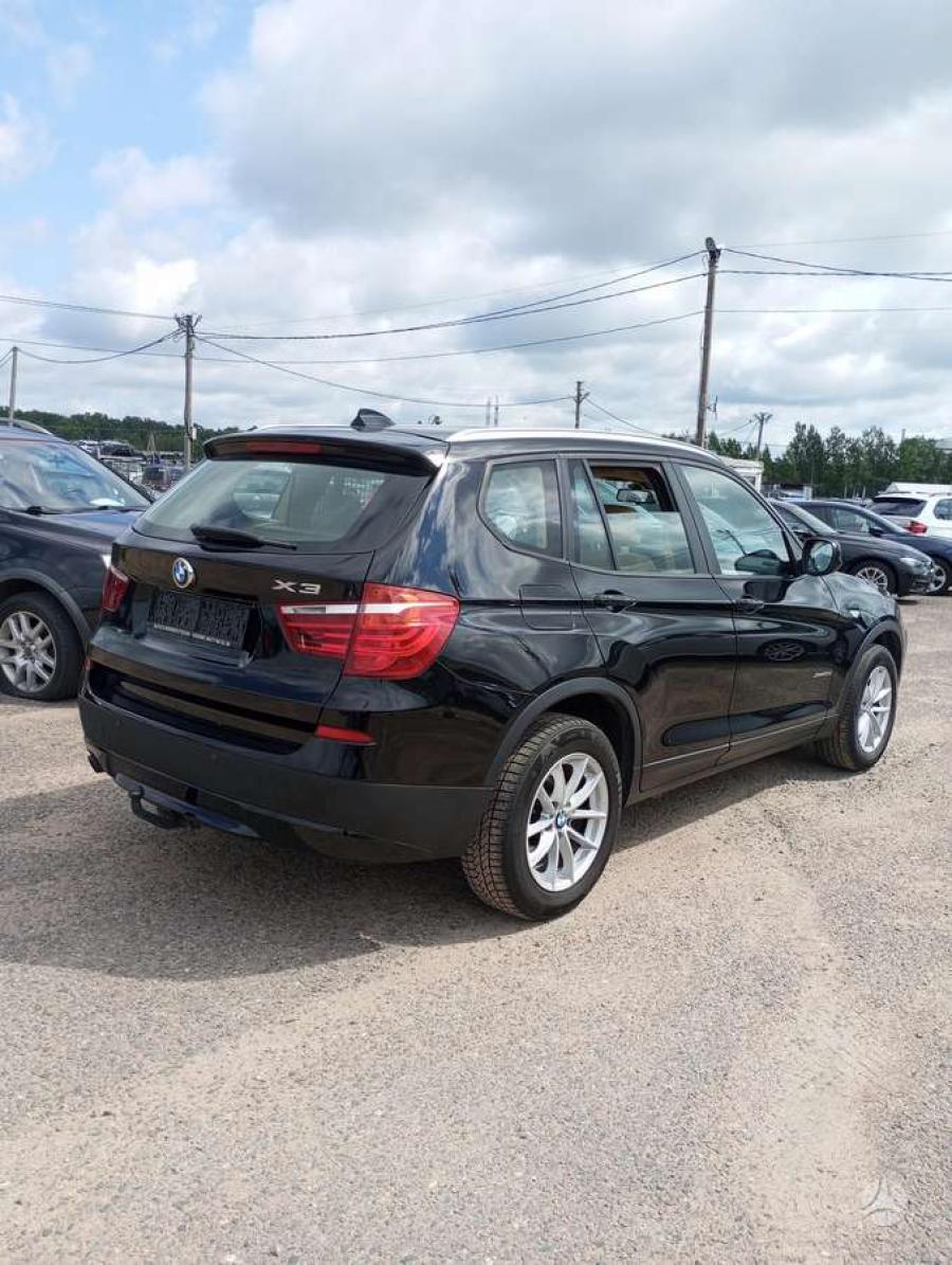 Black BMW X3 2012 in Kaunas, with an engine capacity of 2.00 L and mileage of 290 thousand km for 6500 €, photo 8 on AUTOMOTO.COM.LV