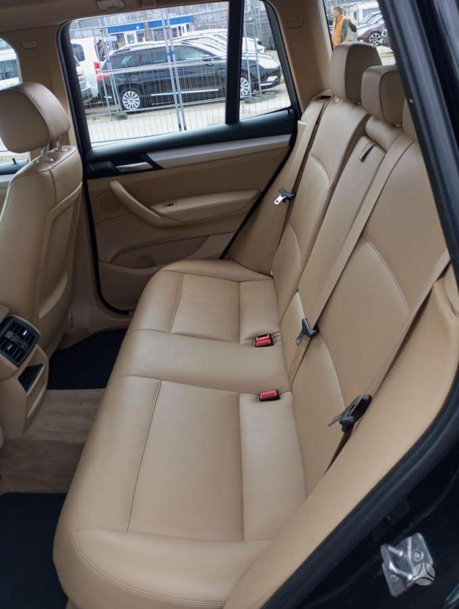 Black BMW X3 2012 in Kaunas, with an engine capacity of 2.00 L and mileage of 290 thousand km for 6500 €, photo 11 on AUTOMOTO.COM.LV