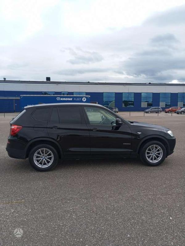 Melns BMW X3 2012 Kauņa, ar dzinēja tilpumu 2.00 L un nobraukumu 295 tūkst. km par 6850 €, foto 5 vietnē AUTOMOTO.COM.LV