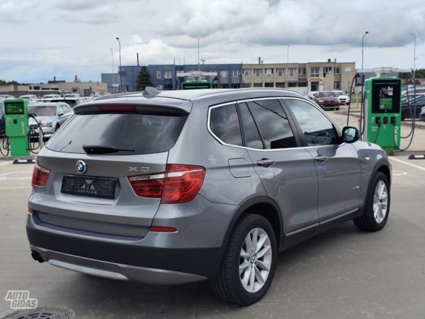Melns BMW X3 2012 Šauļi, ar dzinēja tilpumu 3.00 L un nobraukumu 300 tūkst. km par 8200 €, foto 4 vietnē AUTOMOTO.COM.LV