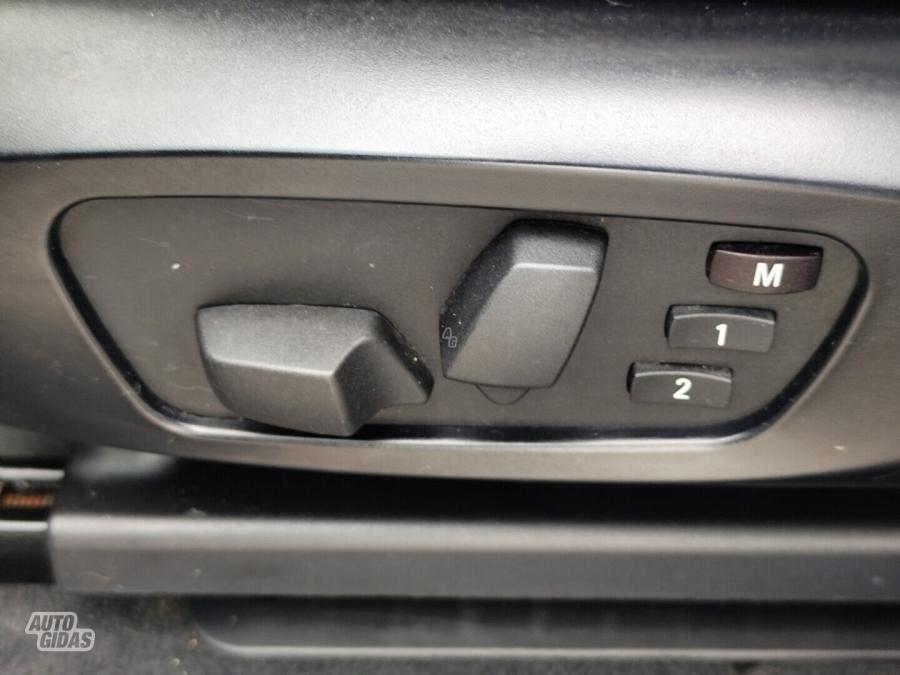 Melns BMW X3 2012 Šauļi, ar dzinēja tilpumu 3.00 L un nobraukumu 300 tūkst. km par 8200 €, foto 20 vietnē AUTOMOTO.COM.LV