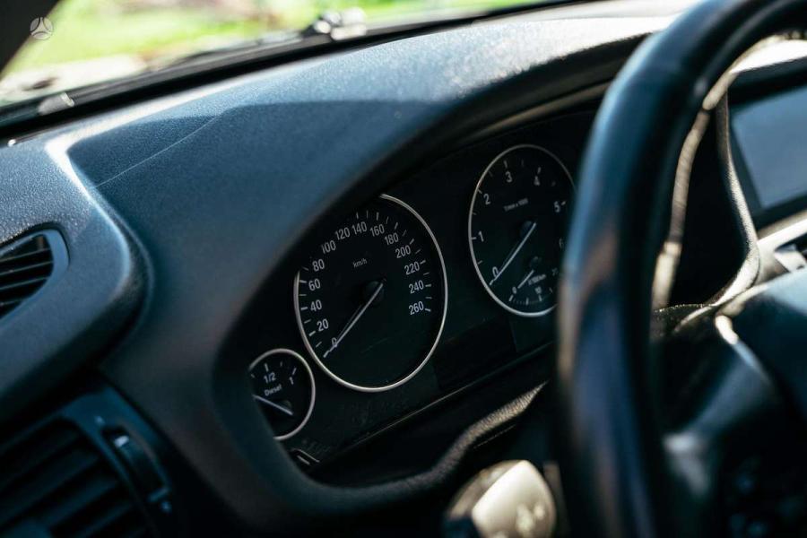 Melns BMW X3 2012 Rokiškis, ar dzinēja tilpumu 2.00 L un nobraukumu 391 tūkst. km par 9800 €, foto 11 vietnē AUTOMOTO.COM.LV