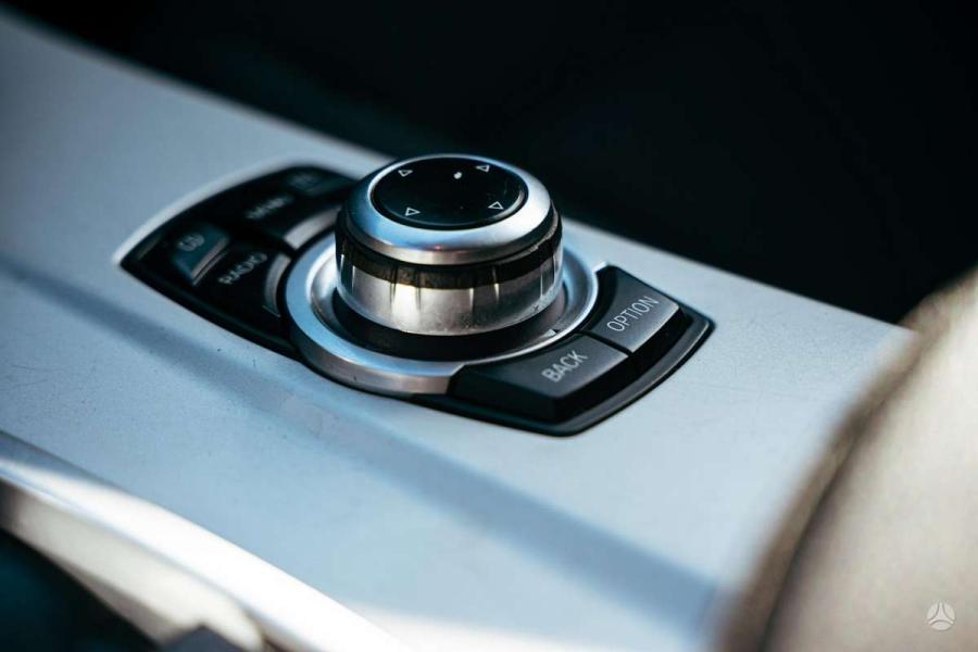 Melns BMW X3 2012 Rokiškis, ar dzinēja tilpumu 2.00 L un nobraukumu 391 tūkst. km par 9800 €, foto 14 vietnē AUTOMOTO.COM.LV