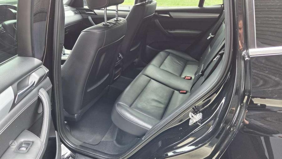 Black BMW X3 2012 in Siauliai, with an engine capacity of 2.00 L and mileage of 256 thousand km for 9600 €, photo 11 on AUTOMOTO.COM.LV