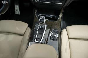 Black BMW X3 2012 in Kaunas, with an engine capacity of 3.00 L and mileage of 277 thousand km for 11450 €, photo 23 on AUTOMOTO.COM.LV