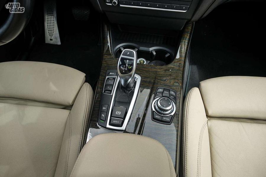 Black BMW X3 2012 in Kaunas, with an engine capacity of 3.00 L and mileage of 277 thousand km for 11450 €, photo 23 on AUTOMOTO.COM.LV