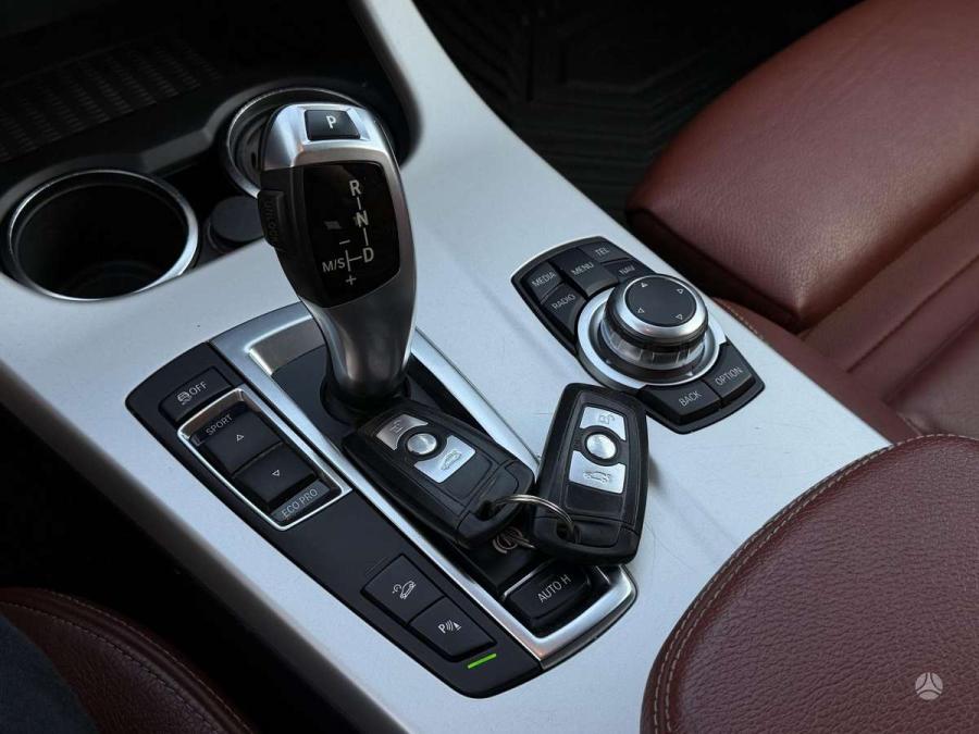 Melns BMW X3 2012 Viļņa, ar dzinēja tilpumu 2.99 L un nobraukumu 262 tūkst. km par 11790 €, foto 9 vietnē AUTOMOTO.COM.LV