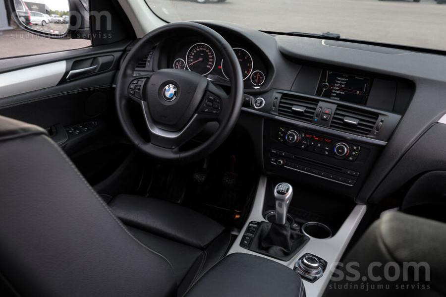 Melns BMW X3 2012 Jelgava, ar dzinēja tilpumu 2.00 L un nobraukumu 0 tūkst. km par 8990 €, foto 13 vietnē AUTOMOTO.COM.LV