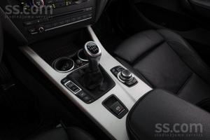 Melns BMW X3 2012 Jelgava, ar dzinēja tilpumu 2.00 L un nobraukumu 0 tūkst. km par 8990 €, foto 19 vietnē AUTOMOTO.COM.LV