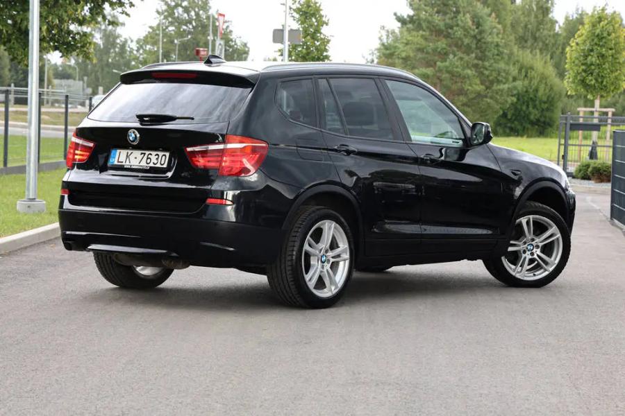 Melns BMW X3 2012 Jelgava, ar dzinēja tilpumu 2.00 L un nobraukumu 354 tūkst. km par 8990 €, foto 5 vietnē AUTOMOTO.COM.LV