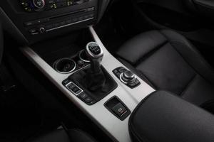 Melns BMW X3 2012 Jelgava, ar dzinēja tilpumu 2.00 L un nobraukumu 354 tūkst. km par 8990 €, foto 19 vietnē AUTOMOTO.COM.LV