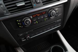 Melns BMW X3 2012 Jelgava, ar dzinēja tilpumu 2.00 L un nobraukumu 354 tūkst. km par 8990 €, foto 18 vietnē AUTOMOTO.COM.LV
