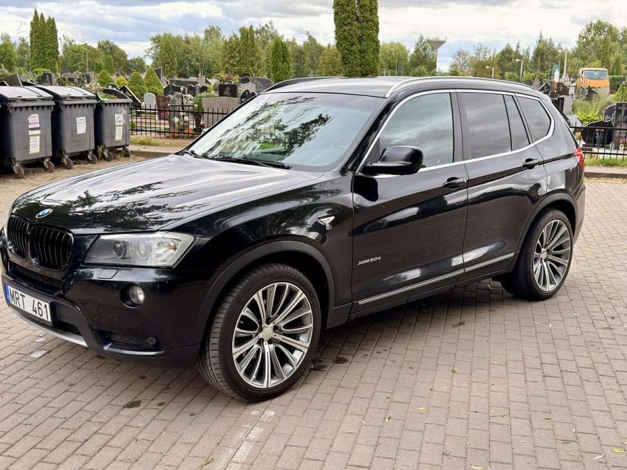 Melns BMW X3 2012 Joniškis, ar dzinēja tilpumu 2.99 L un nobraukumu 255 tūkst. km par 8300 €, foto 3 vietnē AUTOMOTO.COM.LV