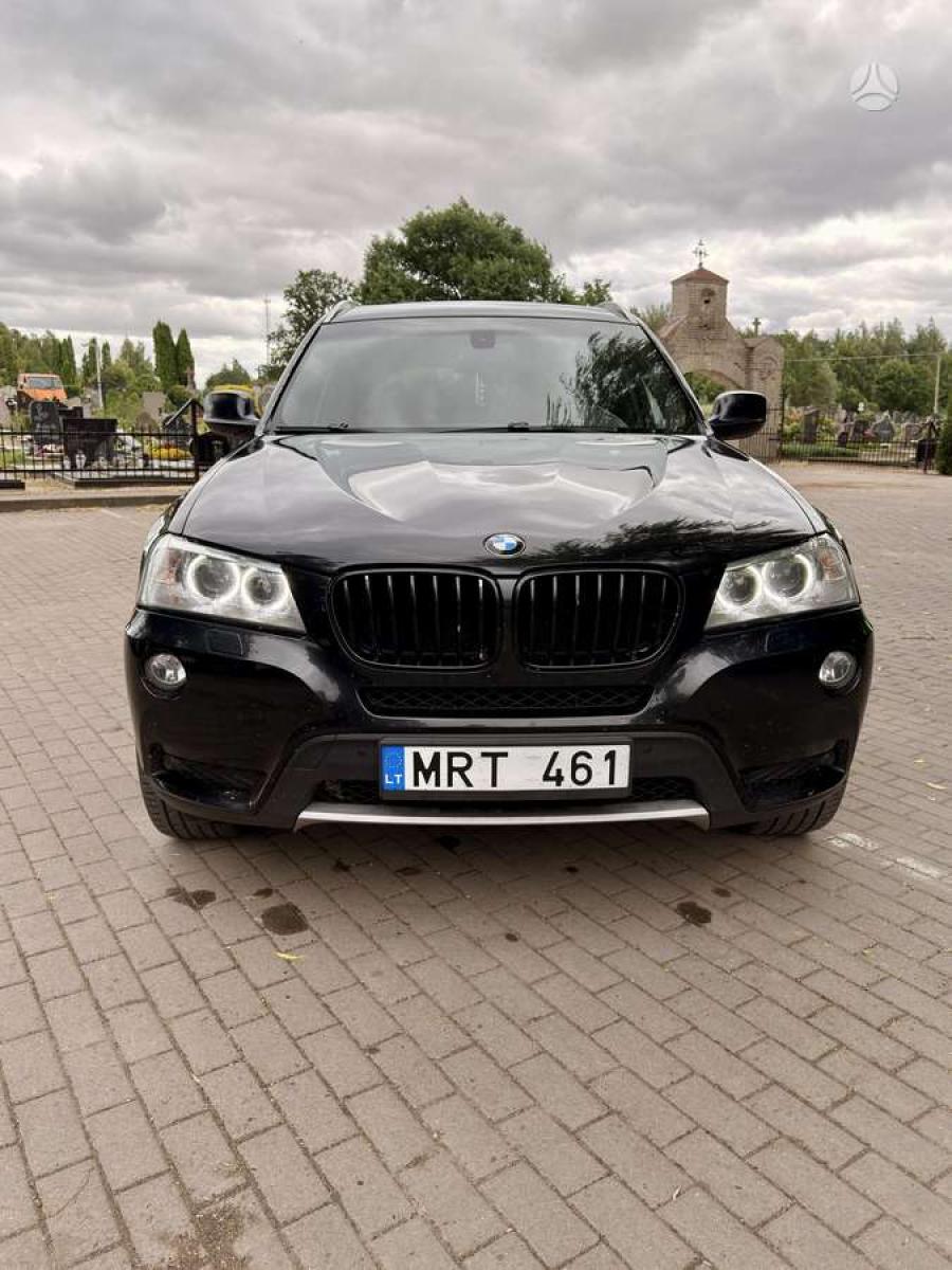 Melns BMW X3 2012 Joniškis, ar dzinēja tilpumu 2.99 L un nobraukumu 255 tūkst. km par 8300 €, foto 4 vietnē AUTOMOTO.COM.LV
