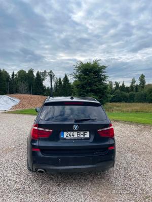 Black BMW X3 2012 in Tallinn, with an engine capacity of 2.00 L and mileage of 254 thousand km for 9600 €, photo 4 on AUTOMOTO.COM.LV