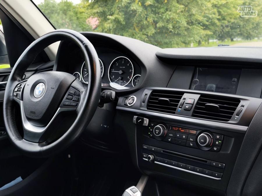 Black BMW X3 2012 in Jurbarkas, with an engine capacity of 2.00 L and mileage of 194 thousand km for 8450 €, photo 7 on AUTOMOTO.COM.LV