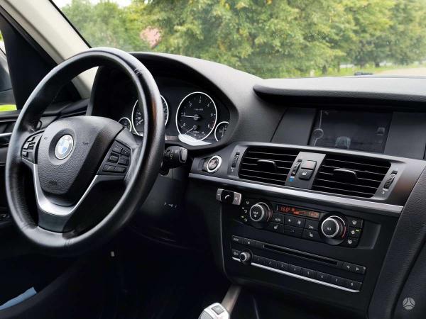 Black BMW X3 2012 in Jurbarkas, with an engine capacity of 2.00 L and mileage of 194 thousand km for 8450 €, photo 6 on AUTOMOTO.COM.LV