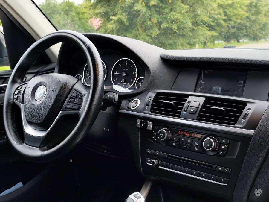 Black BMW X3 2012 in Jurbarkas, with an engine capacity of 2.00 L and mileage of 194 thousand km for 8450 €, photo 6 on AUTOMOTO.COM.LV