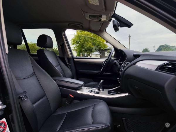 Black BMW X3 2012 in Jurbarkas, with an engine capacity of 2.00 L and mileage of 194 thousand km for 8450 €, photo 7 on AUTOMOTO.COM.LV