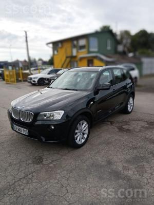 BMW X3 2012 Klaipėda vietnē Melns BMW X3 2012 Klaipėda, ar dzinēja tilpumu 3.00 L un nobraukumu 226 tūkst. km par 7200 €, foto 1 vietnē AUTOMOTO.COM.LV