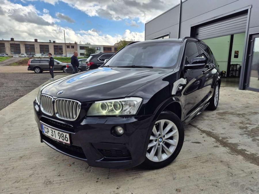 Melns BMW X3 2012 Utena, ar dzinēja tilpumu 2.99 L un nobraukumu 324 tūkst. km par 9990 €, foto 1 vietnē AUTOMOTO.COM.LV
