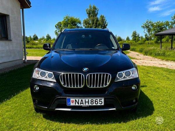 BMW X3 2012 in Kretinga on AUTOMOTO.COM.LV Black BMW X3 2012 in Kretinga, with an engine capacity of 3.00 L and mileage of 310 thousand km for 8900 β¬, photo 3 on AUTOMOTO.COM.LV