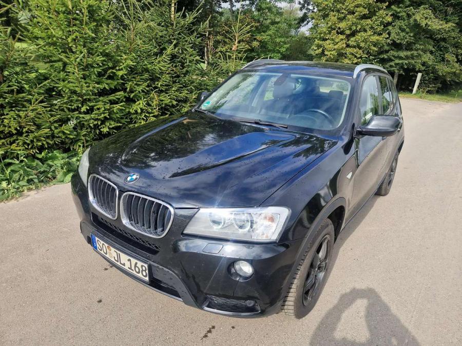 Black BMW X3 2012 in Kaunas, with an engine capacity of 2.00 L and mileage of 317 thousand km for 7550 €, photo 4 on AUTOMOTO.COM.LV