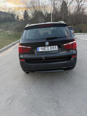 Black BMW X3 2012 in Moletai, with an engine capacity of 2.00 L and mileage of 308 thousand km for 8888 €, photo 7 on AUTOMOTO.COM.LV