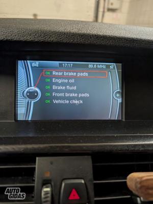 Black BMW X3 2012 in Moletai, with an engine capacity of 2.00 L and mileage of 308 thousand km for 8888 €, photo 12 on AUTOMOTO.COM.LV