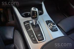 Black BMW X3 2012 in Riga, with an engine capacity of 2.00 L and mileage of 283 thousand km for 11350 €, photo 24 on AUTOMOTO.COM.LV