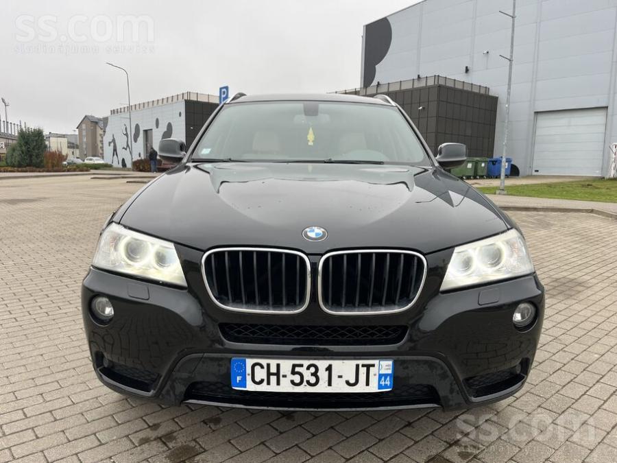 Melns BMW X3 2012 Rīga, ar dzinēja tilpumu 2.00 L un nobraukumu 265 tūkst. km par 9500 €, foto 4 vietnē AUTOMOTO.COM.LV