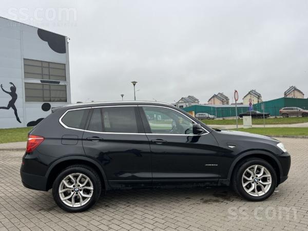 Black BMW X3 2012 in Riga, with an engine capacity of 2.00 L and mileage of 265 thousand km for 9500 €, photo 7 on AUTOMOTO.COM.LV