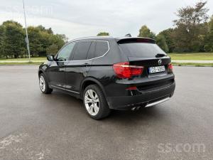 Melns BMW X3 2012 Rīga, ar dzinēja tilpumu 3.00 L un nobraukumu 302 tūkst. km par 10200 €, foto 4 vietnē AUTOMOTO.COM.LV
