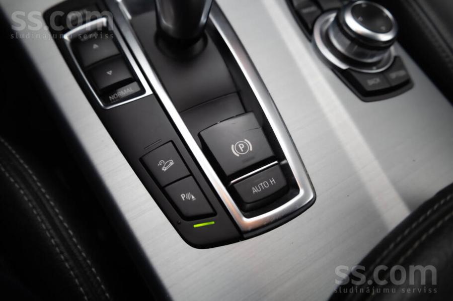 Melns BMW X3 2012 Rīga, ar dzinēja tilpumu 3.00 L un nobraukumu 364 tūkst. km par 9490 €, foto 15 vietnē AUTOMOTO.COM.LV