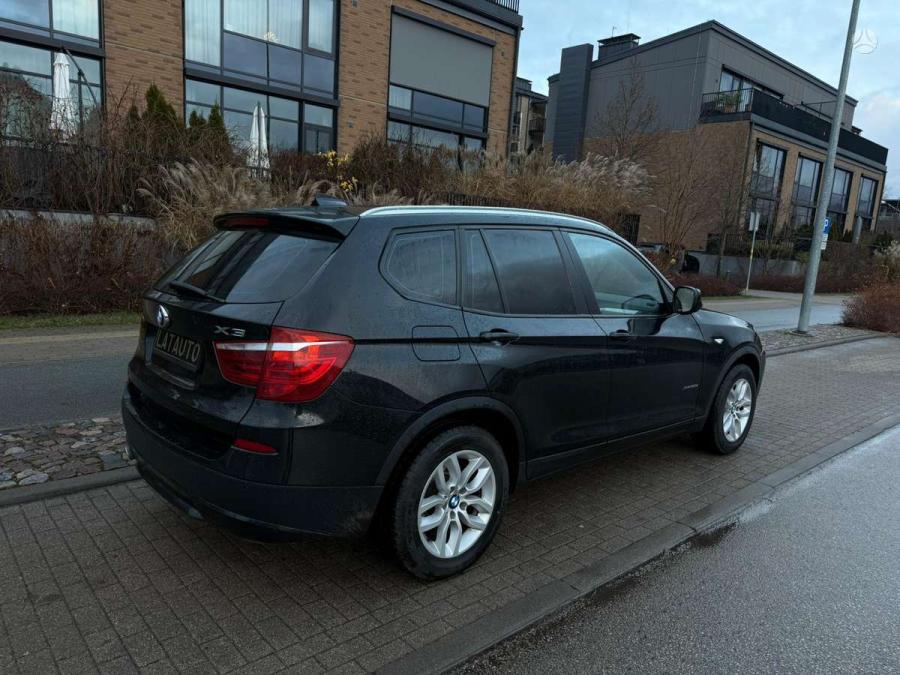 Black BMW X3 2013 in Riga, with an engine capacity of 0.00 L and mileage of 349 thousand km for 8995 €, photo 4 on AUTOMOTO.COM.LV