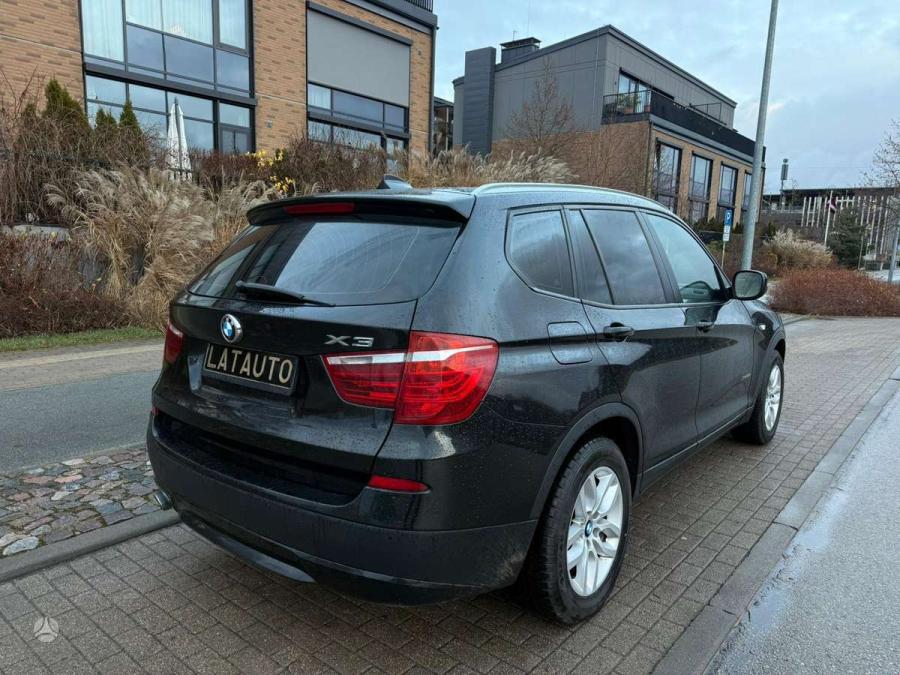 Black BMW X3 2013 in Riga, with an engine capacity of 0.00 L and mileage of 349 thousand km for 8995 €, photo 5 on AUTOMOTO.COM.LV