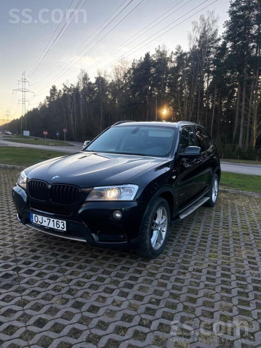 Black BMW X3 2013 in Riga, with an engine capacity of 2.00 L and mileage of 179 thousand km for 10500 €, photo 5 on AUTOMOTO.COM.LV