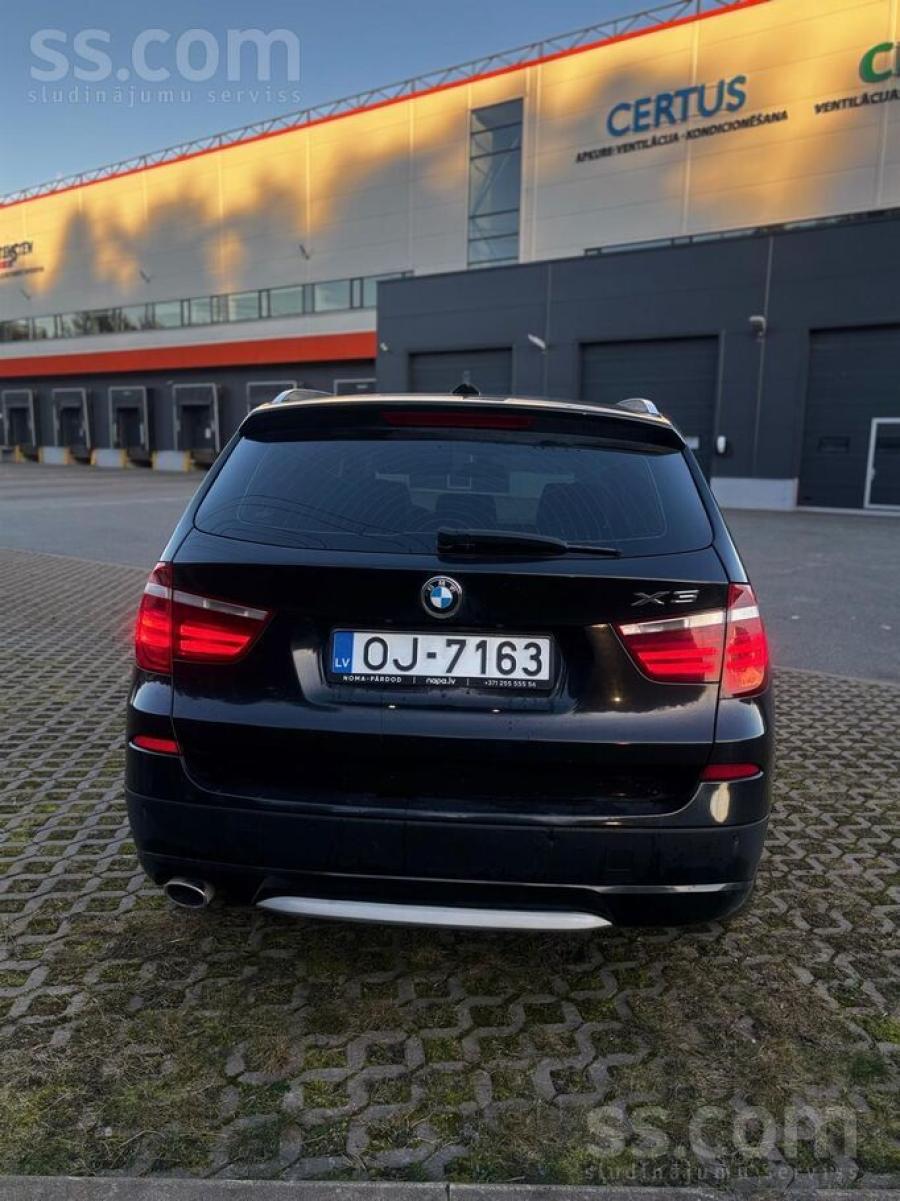 Black BMW X3 2013 in Riga, with an engine capacity of 2.00 L and mileage of 179 thousand km for 10500 €, photo 6 on AUTOMOTO.COM.LV