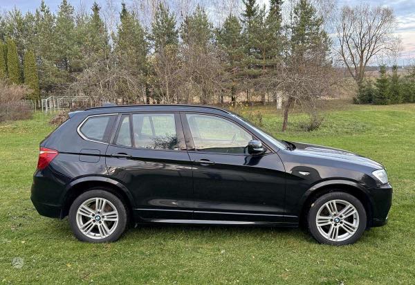 Black BMW X3 2013 in Moletai, with an engine capacity of 2.00 L and mileage of 238 thousand km for 9300 €, photo 7 on AUTOMOTO.COM.LV