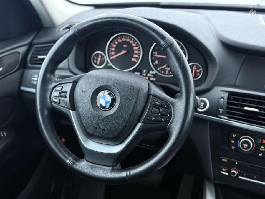 Black BMW X3 2013 in Raseiniai, with an engine capacity of 2.00 L and mileage of 241 thousand km for 10200 €, photo 26 on AUTOMOTO.COM.LV