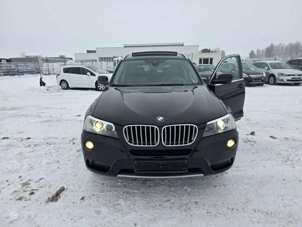 Melns BMW X3 2013 Marijampole, ar dzinēja tilpumu 3.00 L un nobraukumu 329 tūkst. km par 8250 €, foto 2 vietnē AUTOMOTO.COM.LV