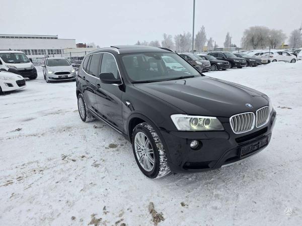 Melns BMW X3 2013 Marijampole, ar dzinēja tilpumu 3.00 L un nobraukumu 329 tūkst. km par 8250 €, foto 3 vietnē AUTOMOTO.COM.LV