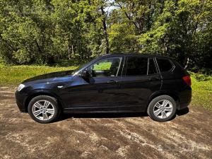 Black BMW X3 2013 in Jelgava, with an engine capacity of 3.00 L and mileage of 325 thousand km for 12000 €, photo 4 on AUTOMOTO.COM.LV