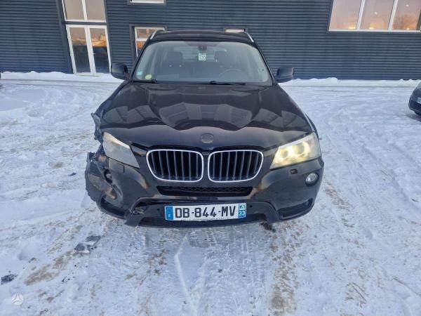 Black BMW X3 2013 in Taurage, with an engine capacity of 2.00 L and mileage of 190 thousand km for 7400 €, photo 2 on AUTOMOTO.COM.LV