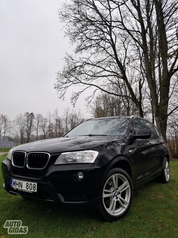 Black BMW X3 2013 in Utena, with an engine capacity of 2.00 L and mileage of 240 thousand km for 9100 €, photo 2 on AUTOMOTO.COM.LV